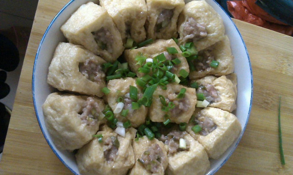 油豆腐包肉的做法 图解油豆腐包肉怎么做如何做好吃 油豆腐包肉家常做法大全 宝宝和我都是吃货 豆果美食